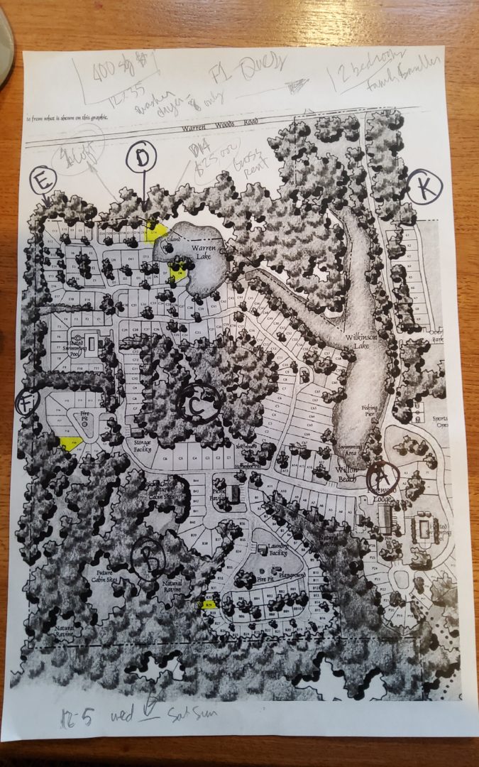 Lakeside Cabins Resort, Three Oaks, Michigan | ChuckEgg.com